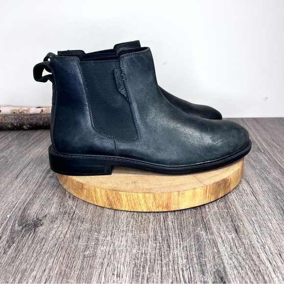 Dunham | Shoes | Dunham Mens Grahamdun Chelsea Boot In Black Leather ...